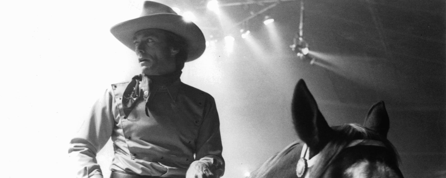 Rappelez-vous quand Clint Eastwood et Merle Haggard étaient en tête du ...